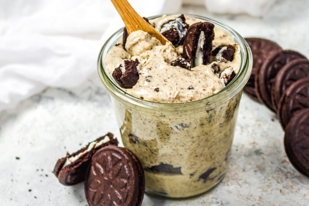 Cookies and Cream Nut Butter (Vegan) - Nourishing Amy