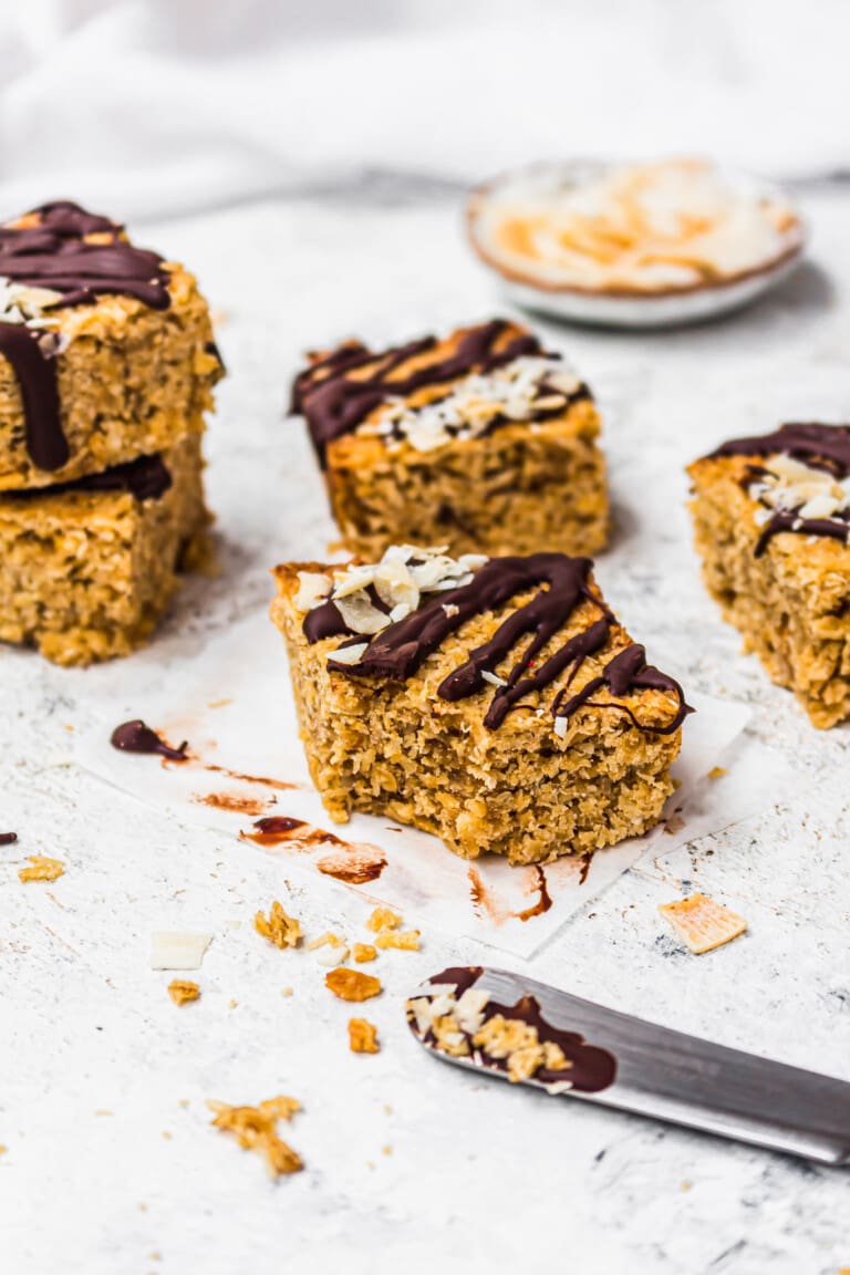 Coconut Vanilla Flapjack (Vegan GF) - Nourishing Amy