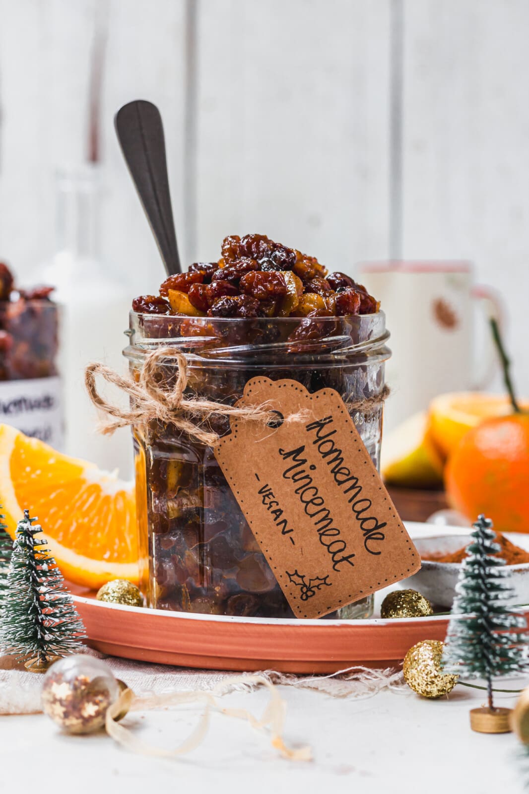 Homemade Vegan Mince Pie Filling (Mincemeat) - Nourishing Amy